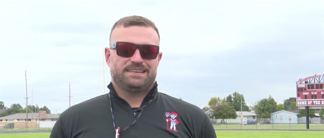 Jared Crick starts coaching career at Cozad - PANHANDLE - NEWS CHANNEL ...